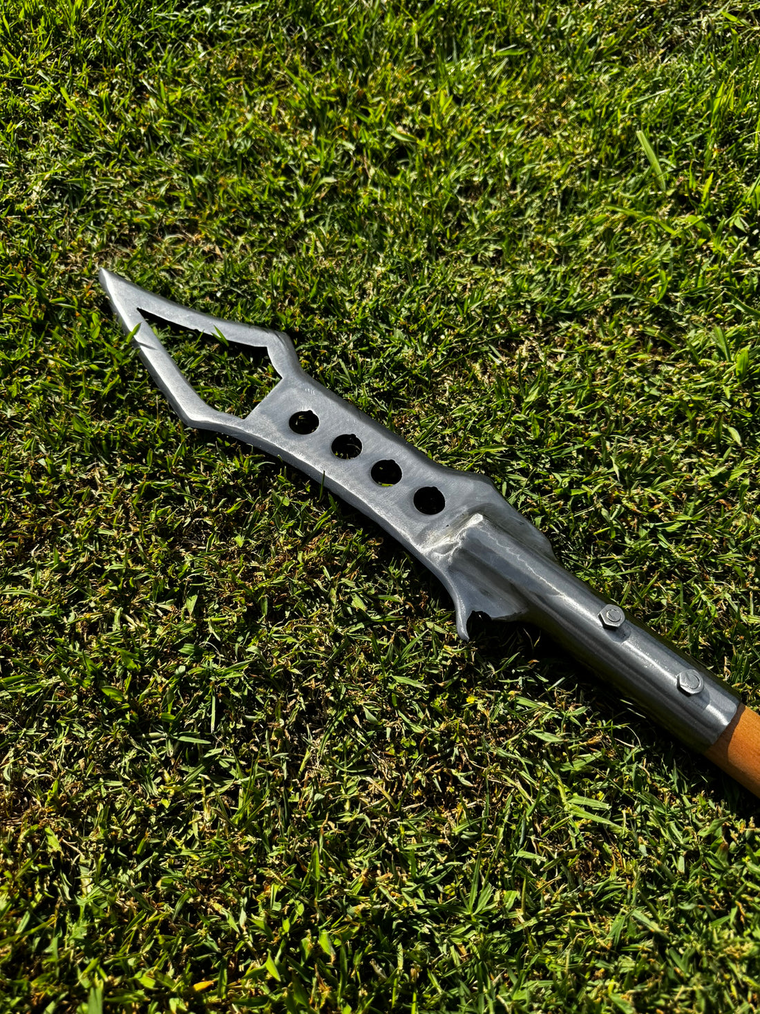 Stingblade short bladed spear – Benjineering